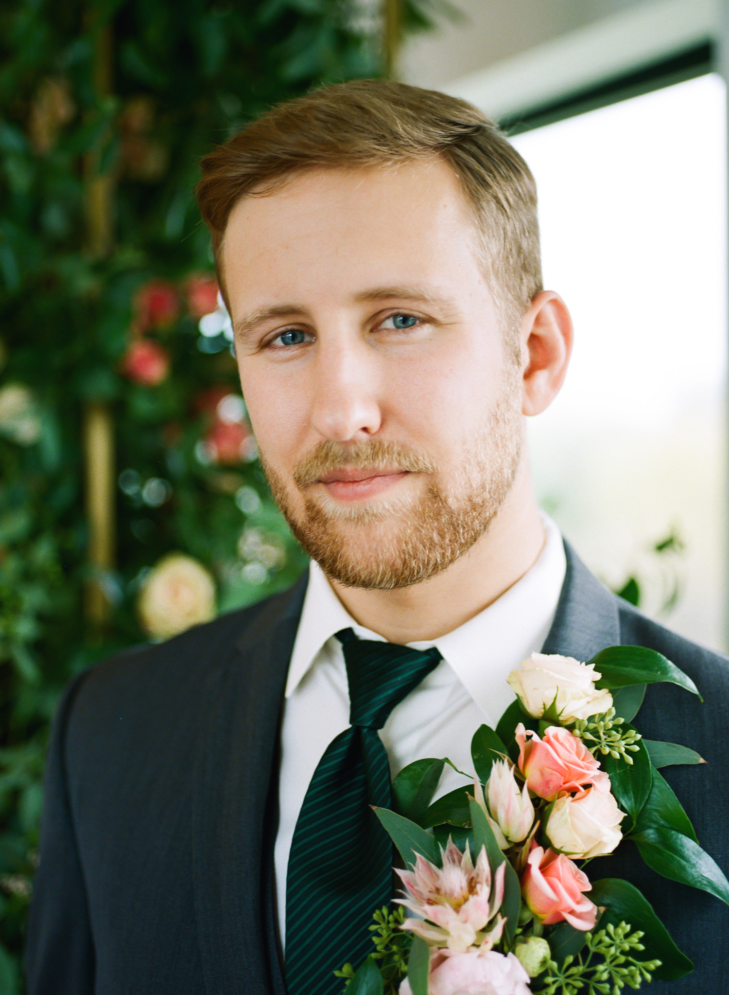 Emerald and Pink Wedding Inspiration at Emerald Hills | Erica Robnett ...